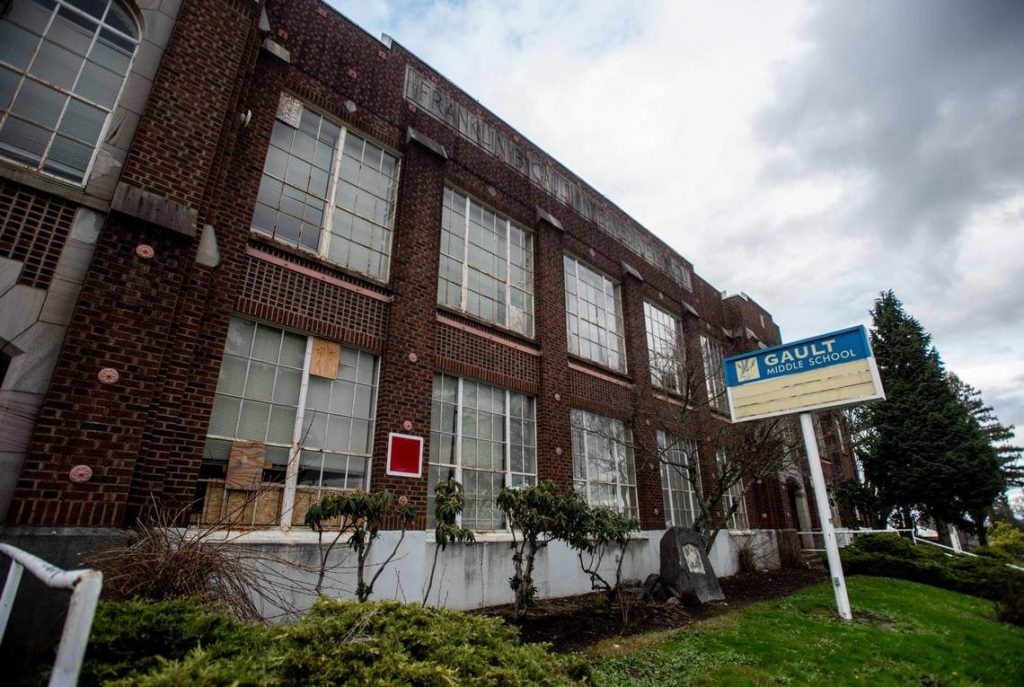 Captivating Abandoned Places To Explore In Tacoma, WA - Urbexiam