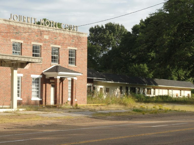 Check Out These Abandoned Places In Memphis Before It's Too Late